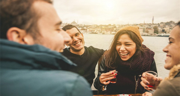 Many Friends, Intimates Few, Why? 我的朋友那么多，为什么知心的却没几个？