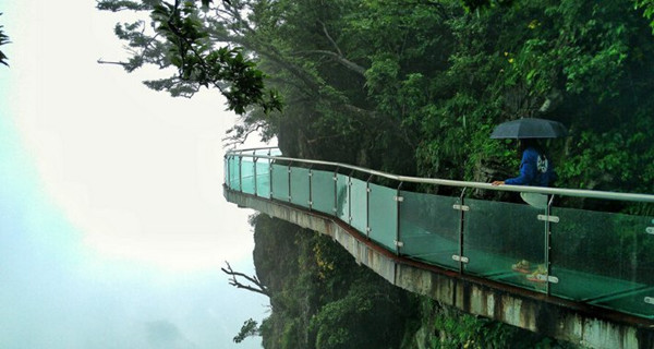 Day Trip to Shidu – Glass Bridge Walk, Drifting, Rambling