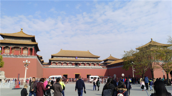 A day tour of the Forbidden City