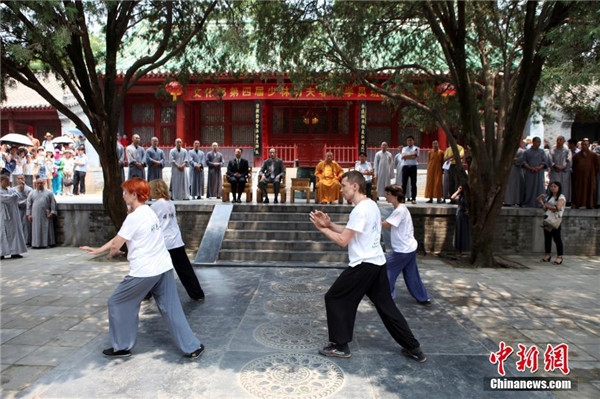 Shaolin Temple Opens Kung Fu Courses for Overseas Students