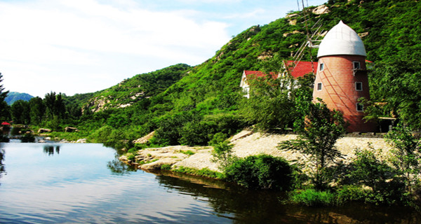 Hidden Magnificent Scenery in Baiquan Mountain