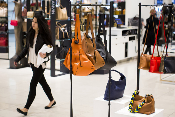 Handbag Sellers Slash Lineups as Luxury Demand Wanes